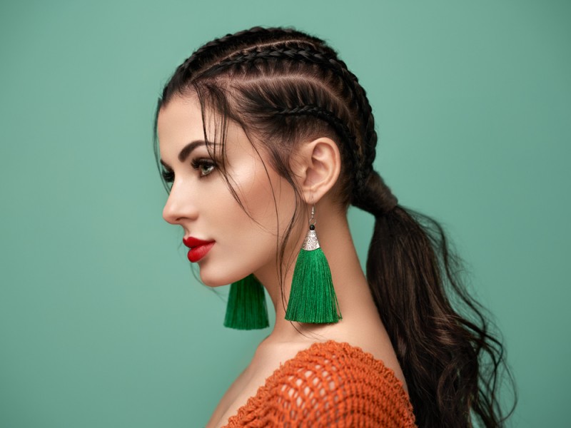 Attacher ses cheveux : nos astuces faciles et très originales ! - hair ...